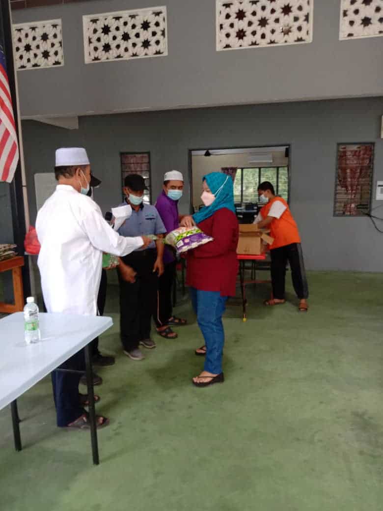 Agihan Bubur Asyura SAY Kuala Langat - Yayasan Dakwah Islamiah Malaysia