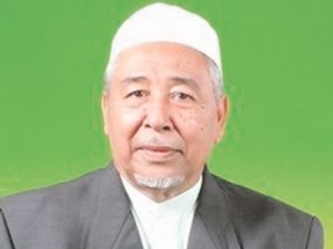 Hashim Jasin dilantik Mursyidul Am Pas - Yayasan Dakwah Islamiah Malaysia