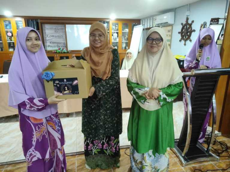 Kem Kepimpinan Naqibat Sekolah Menengah Kebangsaan Agama Perempuan ...